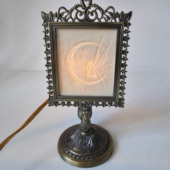 Accents | The Porcelain Garden Lithophane Victorian Lamp Stand Fairy ...